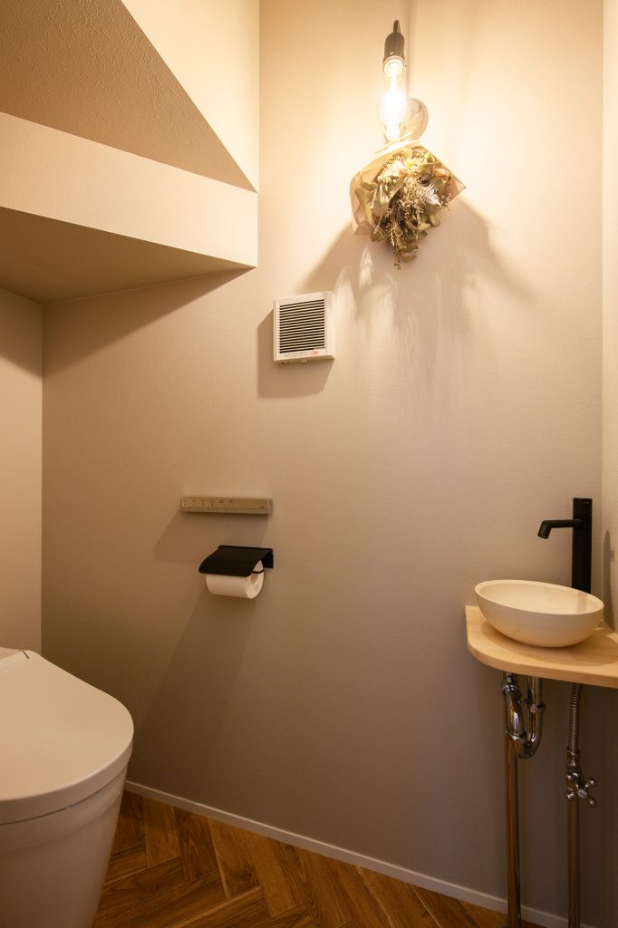 トイレの間取りで失敗を避けるコツとおすすめの間取り例は？注文住宅ブルーハウス デザイン・性能・リゾートライフ、愛知、名古屋、豊橋、豊川、岐阜 ...